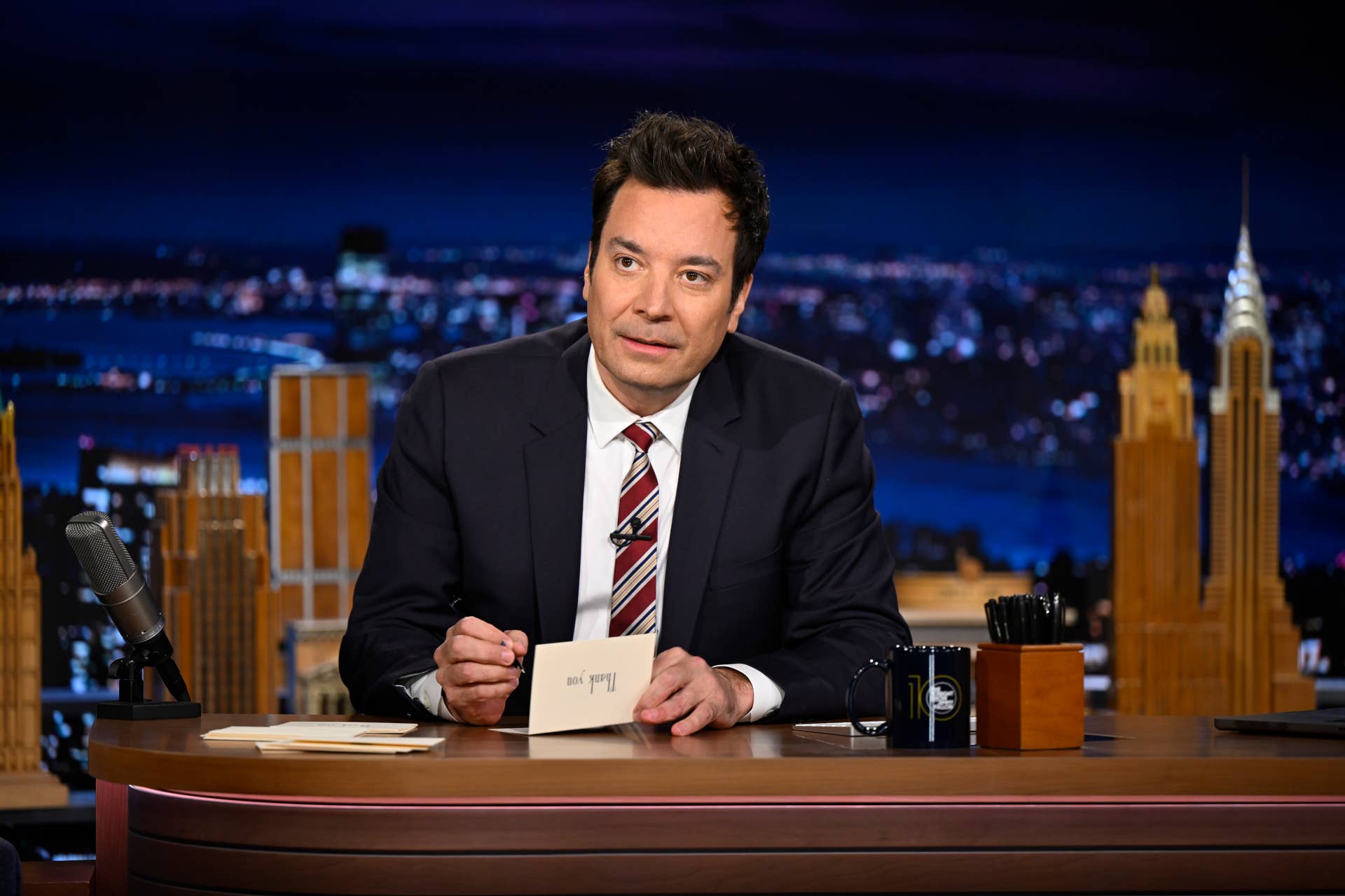 Jimmy Fallon's Goodbye to His Beloved Golden Retriever Will Instantly ...
