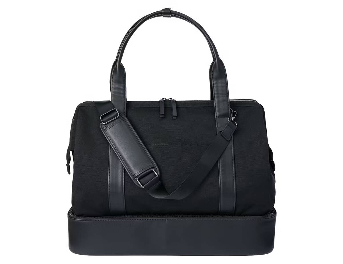 Aldi's Spacious $30 Duffel Bag Is Perfect for Weekend Trips - Parade Pets