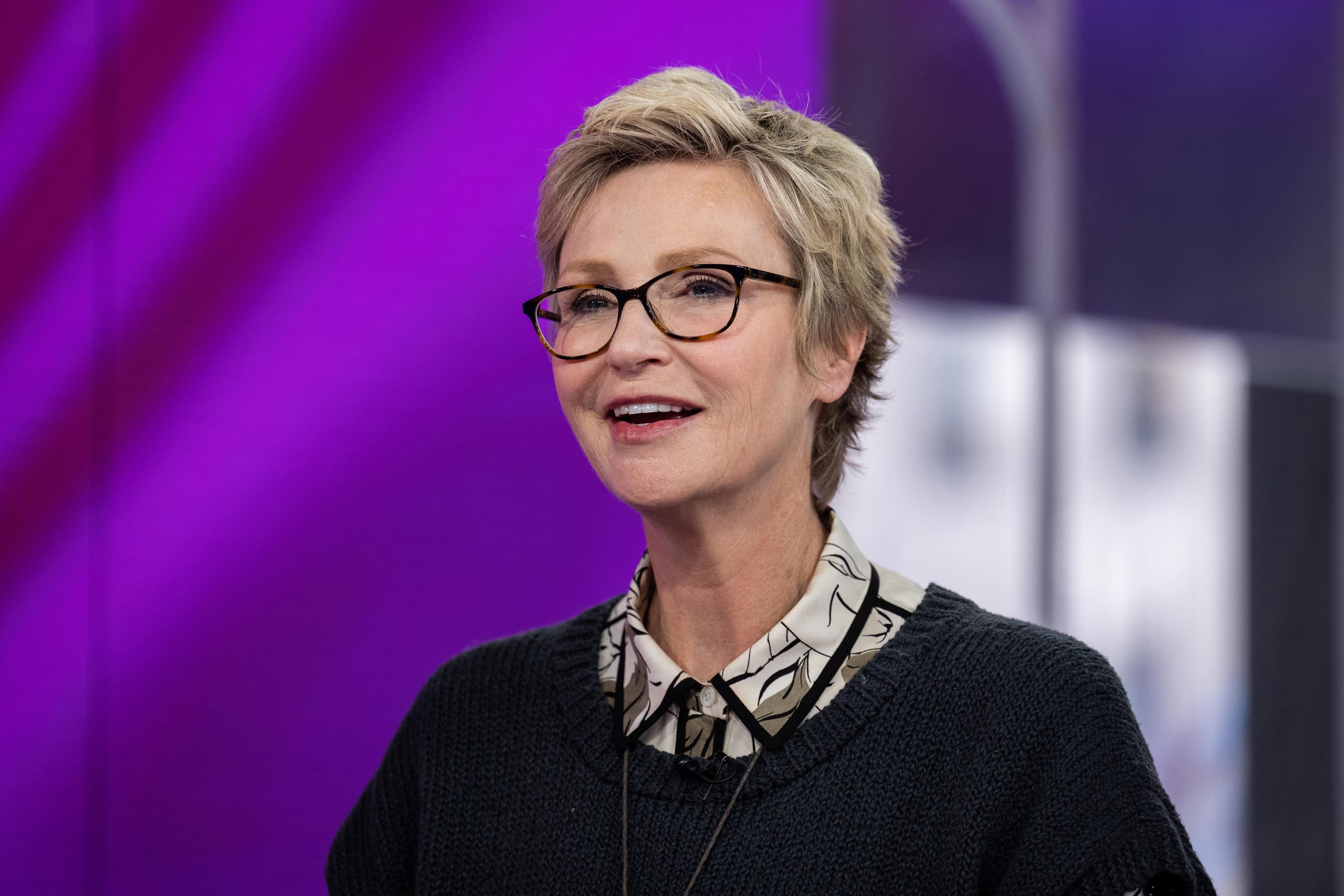Jane Lynch Talks ‘Best in Show’ Milestone, Purina National Dog Show ...